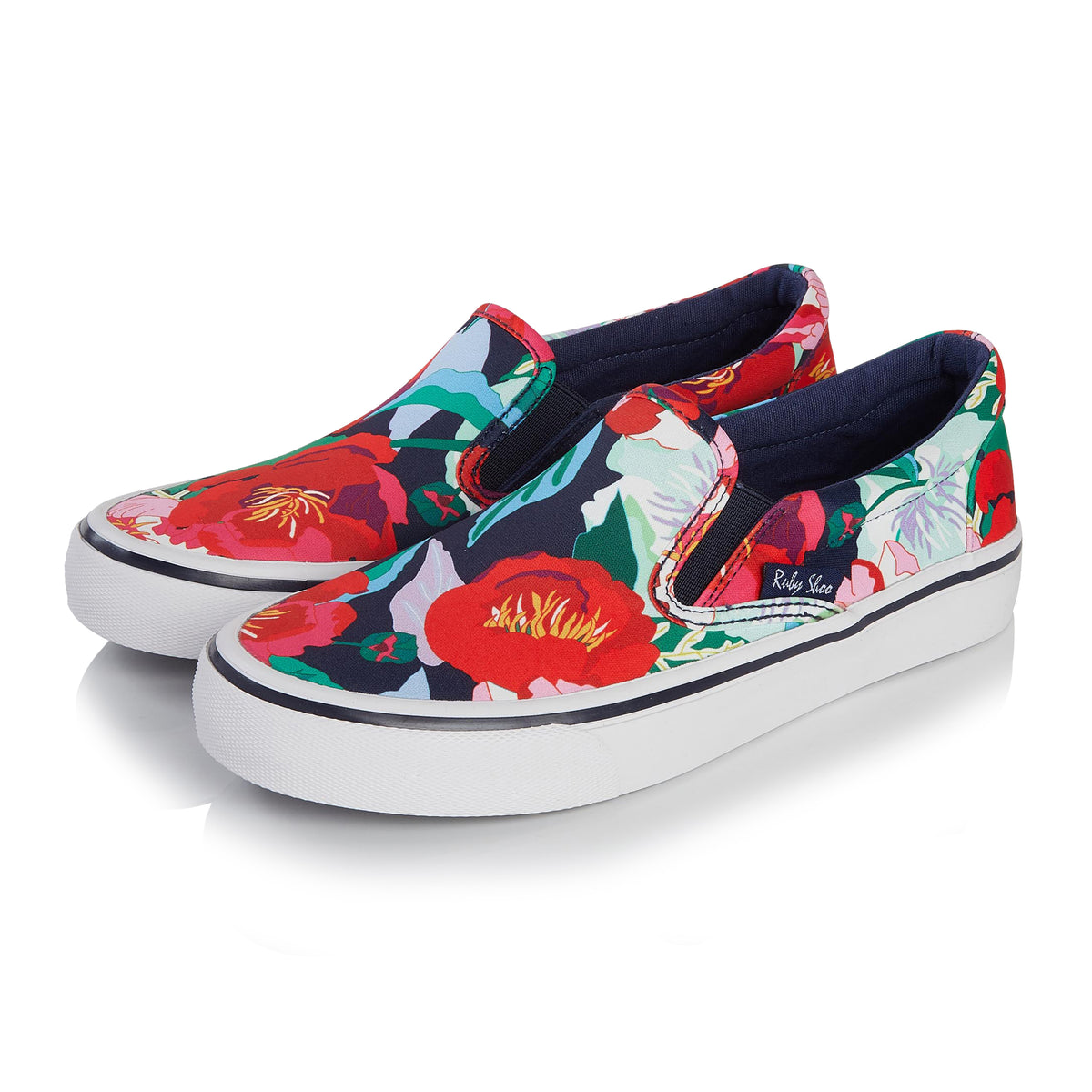 RUBY SHOO PUMPS – Belle Divino